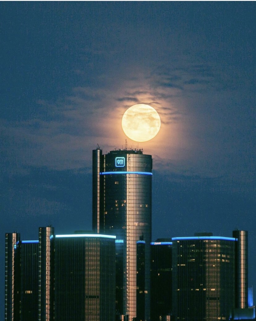 Mengenal 12 Nama Bulan Purnama Beserta Penjelasan dan Doanya